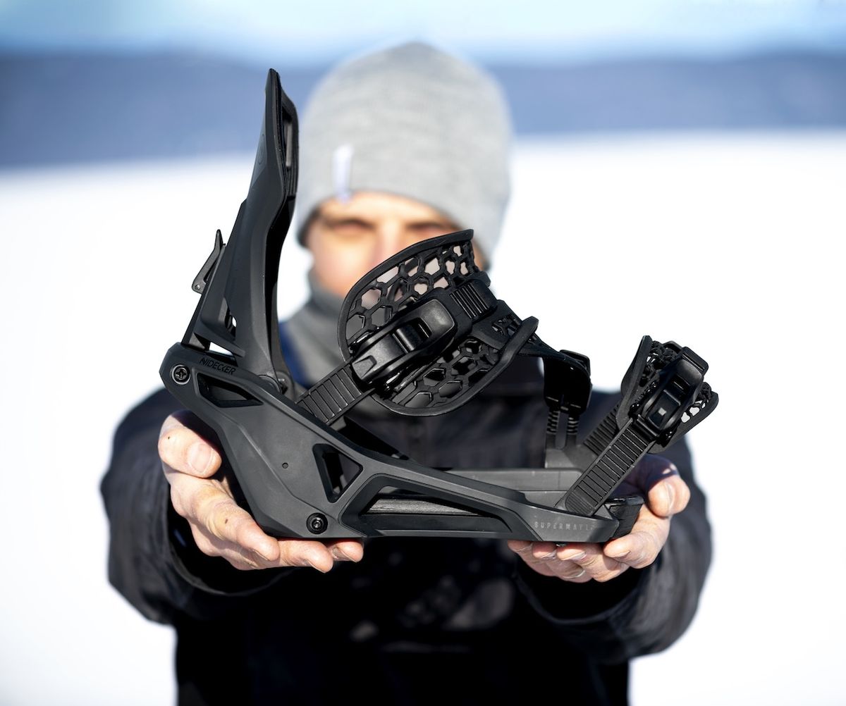 Nidecker's new binding re-invents the concept of drop-in snowboarding | T3