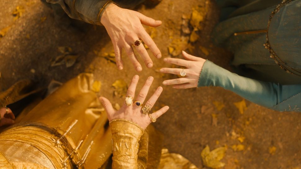 Who is Círdan the Shipwright? The new Rings of Power character plays a ...