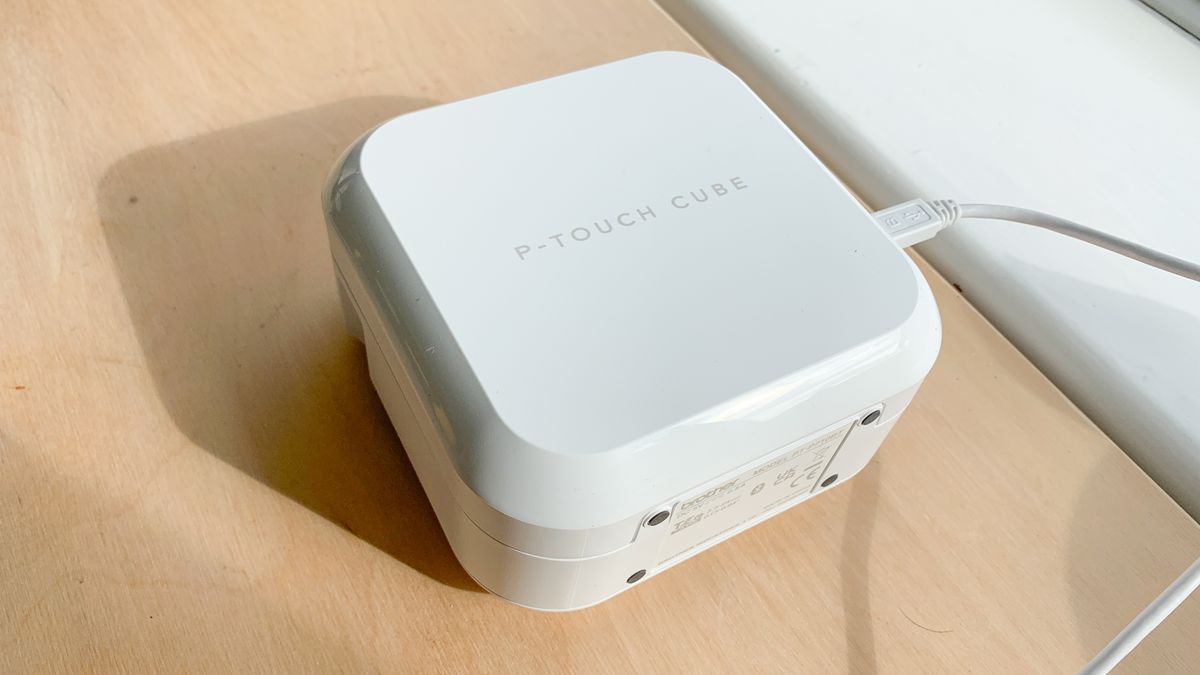 Brother P-Touch Cube Plus PT-P710BT label printer review | Digital ...