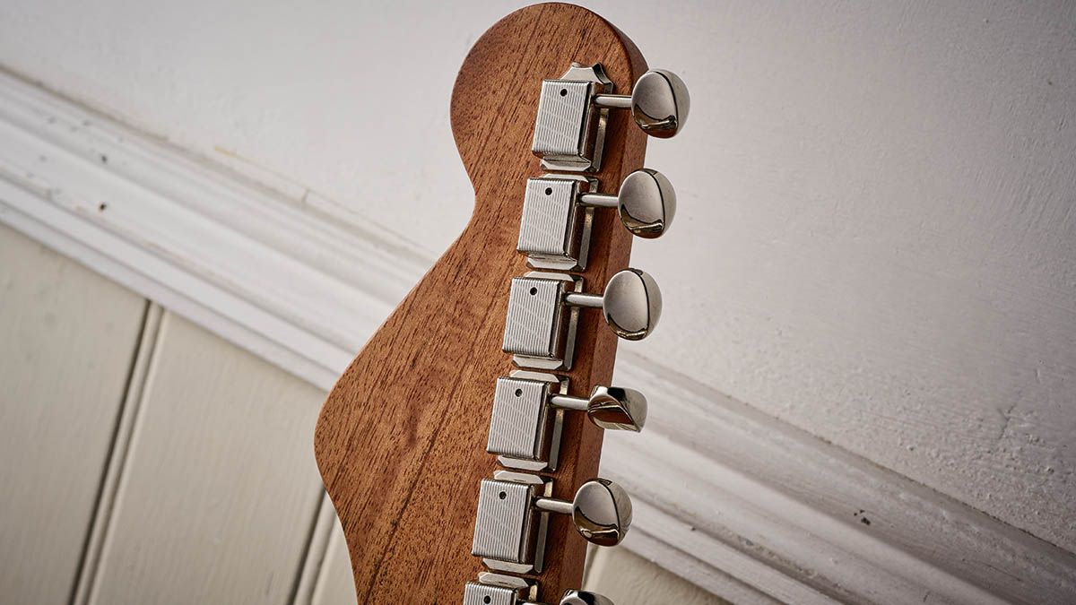 Fender Highway Series Parlor and Dreadnought review | Guitar World