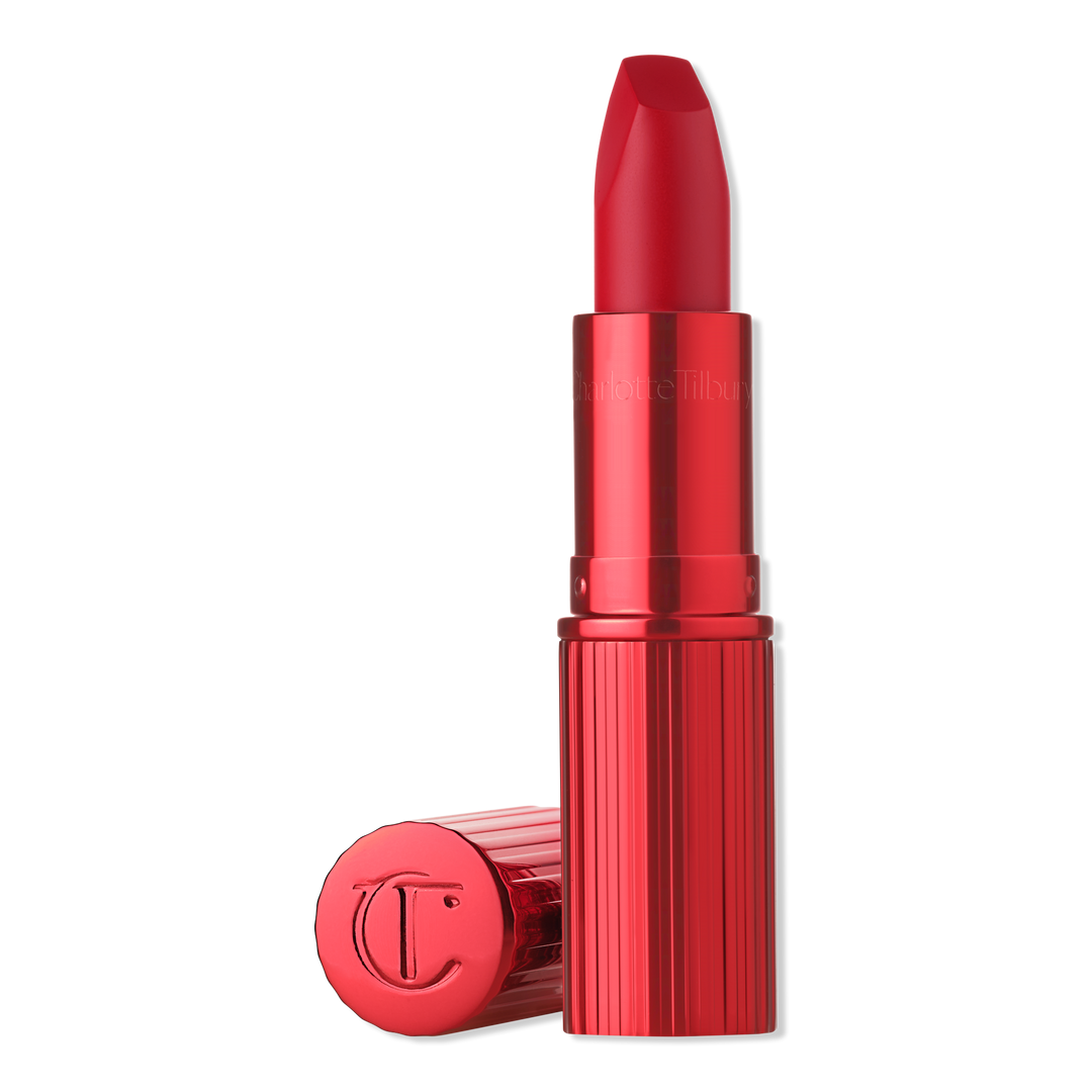 The 11 Best Red Lipsticks of 2025, Per Editors and MUAs | Who What Wear