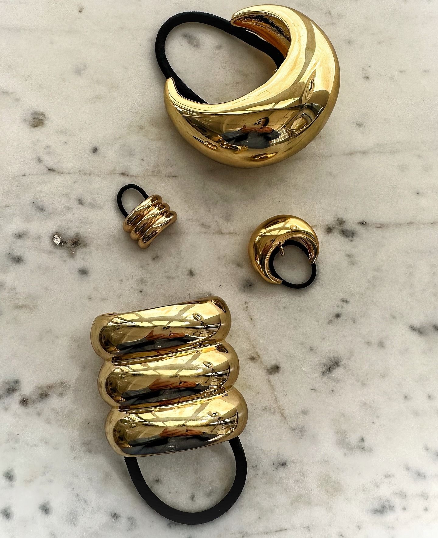 The Luxurious Ponytail-Cuff Trend Is Here to Stay in 2025 | Who What Wear