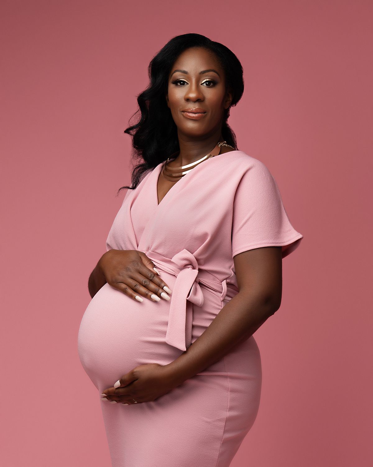 Midwife-turned-award-winning-photographer empowers her subjects ...