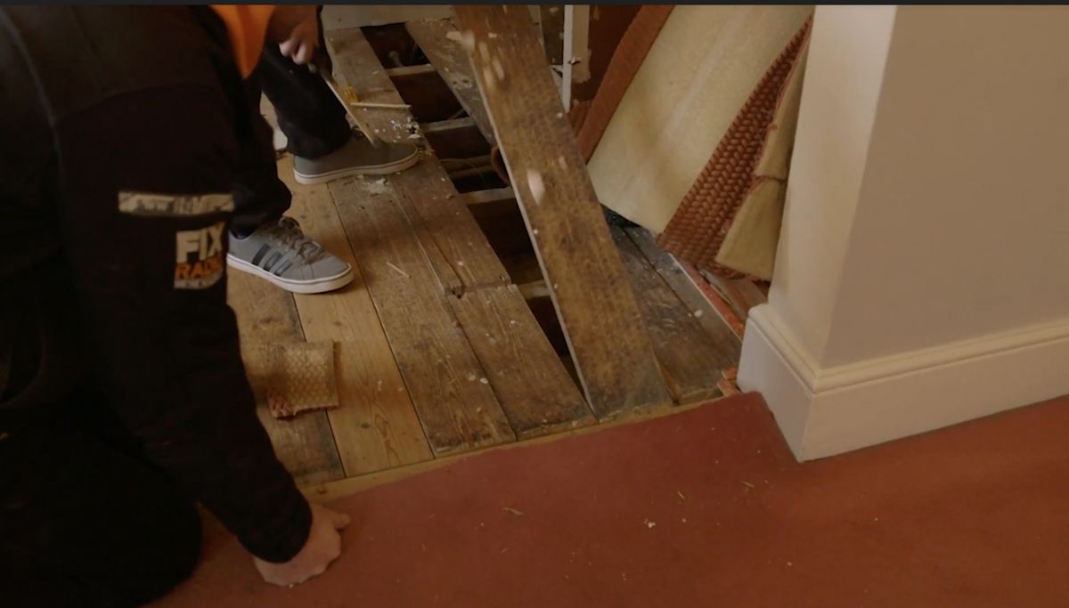 How to install a wet room: a step-by-step guide | Homebuilding