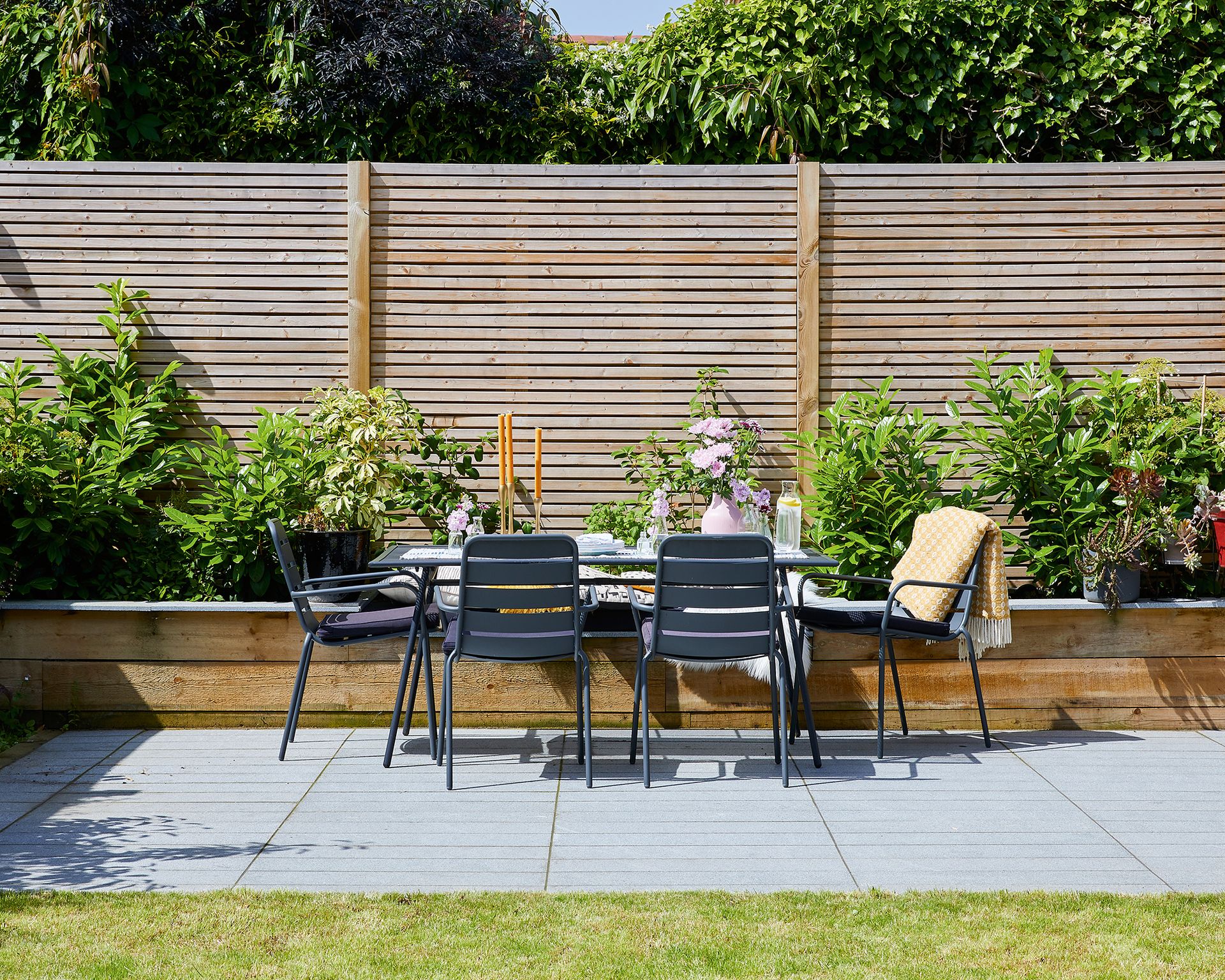 10 Wooden Slat Ideas – The Garden Trend You Can't Ignore | Gardening ...