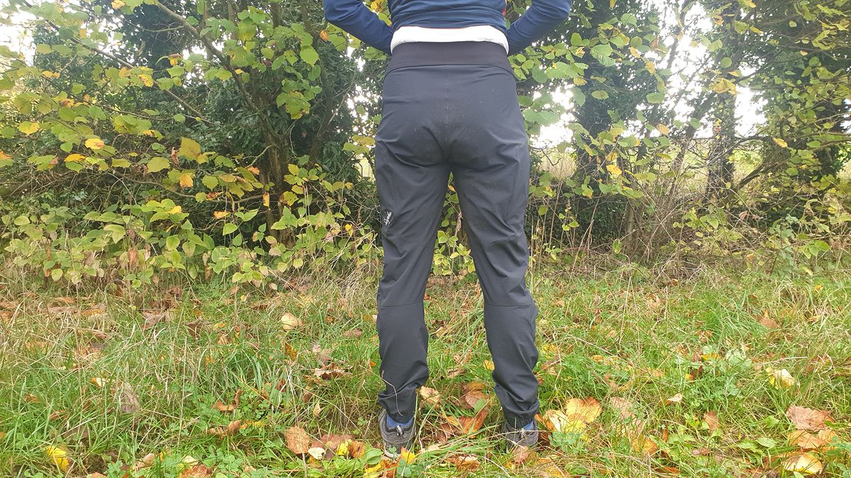 Rapha Women’s Trail Pants review | Bike Perfect