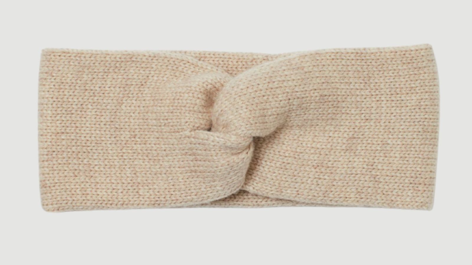 12 headbands for short hair and how to wear them by the pros | Woman & Home