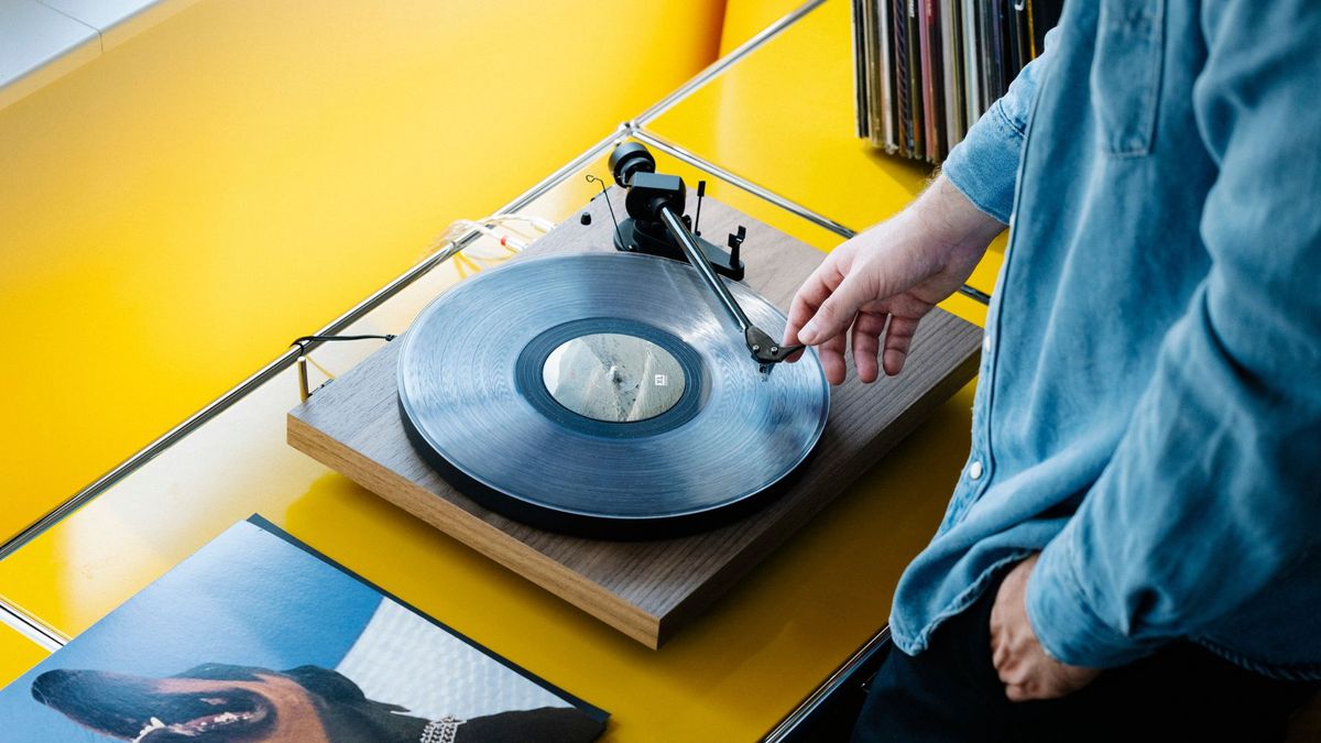 Pro-Ject Debut Evo 2: A vinyl spinner that punches above its weight ...