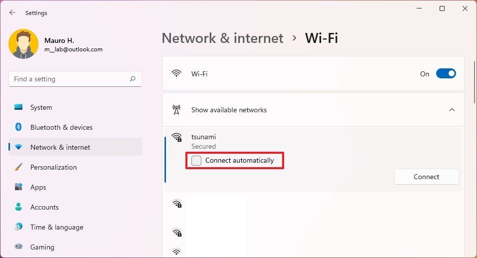 How to prevent laptop from connecting to Wi-Fi automatically on Windows ...