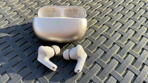 Urbanears Pampas review: Stylish headphones with powerful sound and USB ...