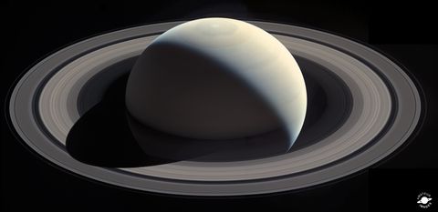 Put a Ring on It! Saturn Shines in Stunning Valentine's Day Photos | Space
