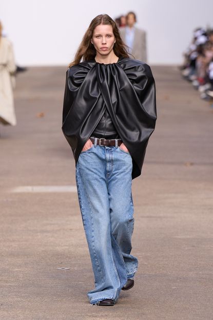 9 Outfit Formulas the Fashion Set Will Wear on Repeat in 2025 | Who ...