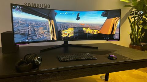 Samsung's new gigantic 57-inch gaming monitor is basically two 4K ...
