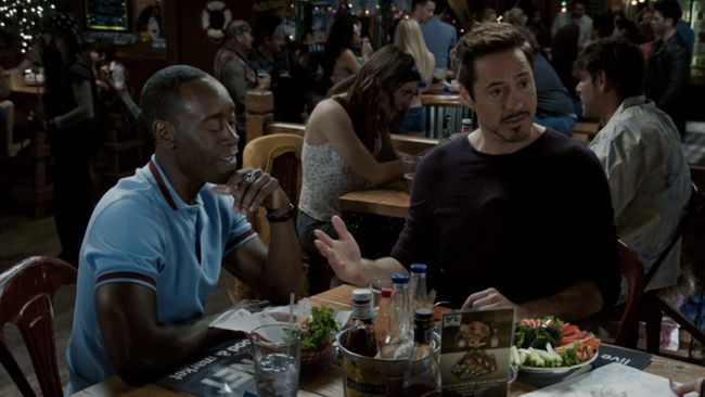 32 Great MCU Food Scenes | Cinemablend