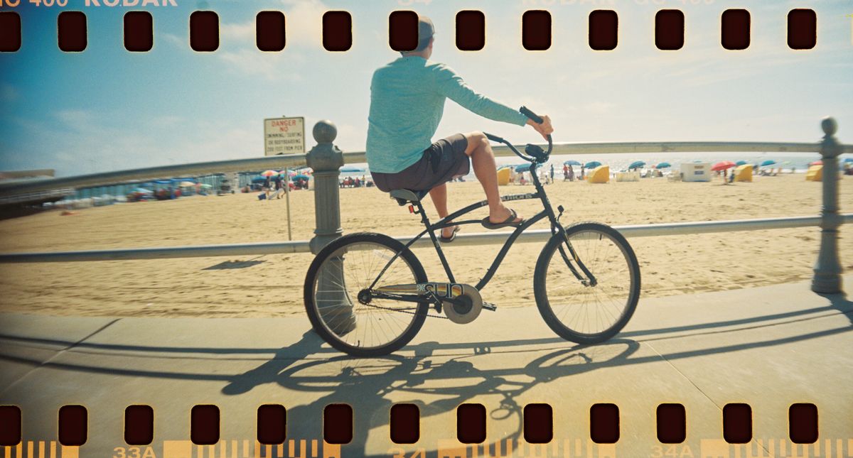 Lomography adds fresh colors with its new Sprocket Rocket panoramic ...
