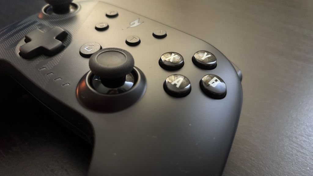 Acer Nitro NGR300 controller review: Acer’s turbo controller is behind ...