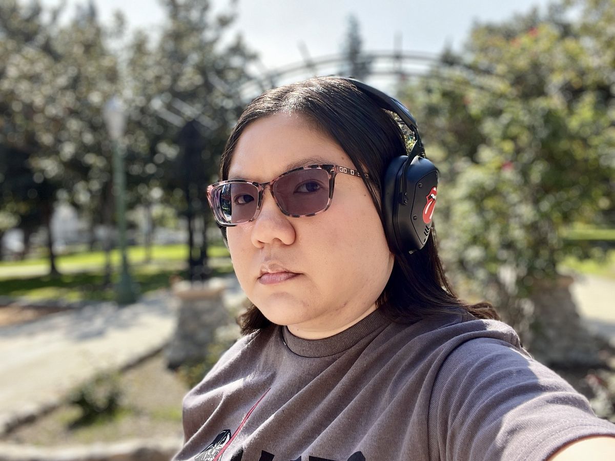 V-MODA Crossfade 2 Wireless x Rolling Stones review: Rock out to high ...