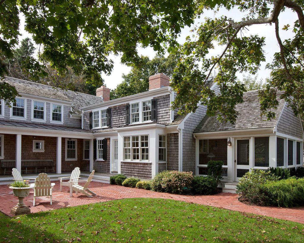 Cape Cod house style – the ultimate guide to what it is and how to get ...