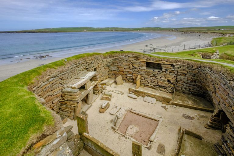 Skara Brae: The prehistoric village on Orkney that's older than Great ...