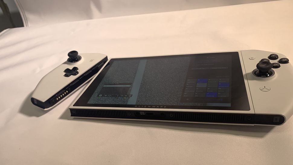 Alienware Concept UFO | TechRadar