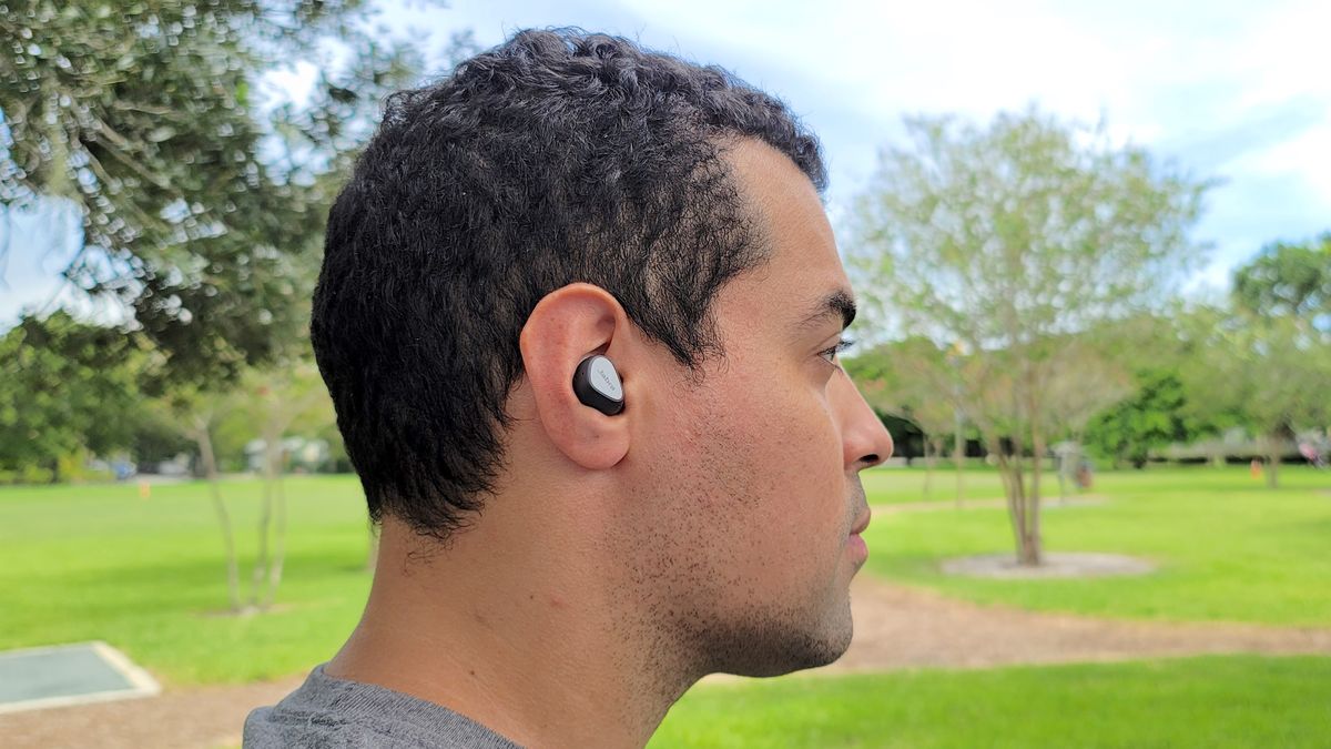 Jabra Elite 3 review | Laptop Mag