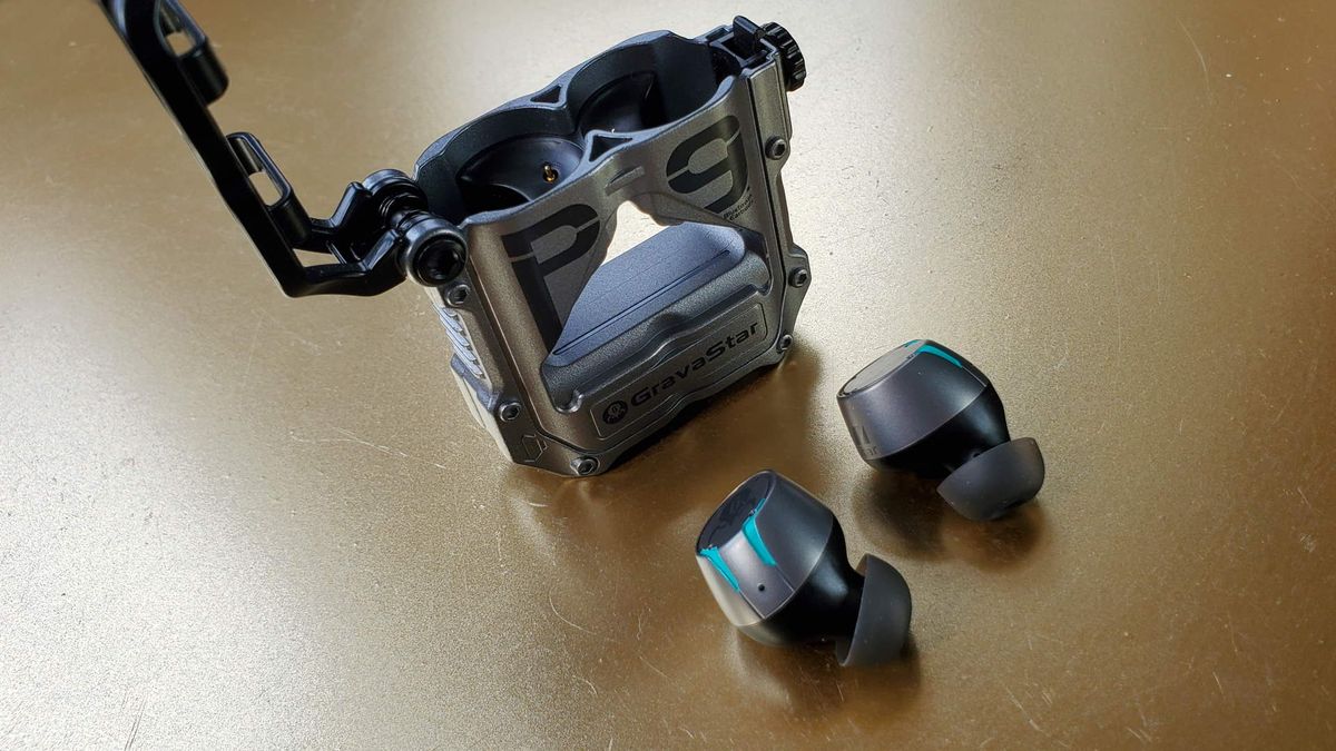 Gravastar Sirus Pro wireless earbud review | PC Gamer