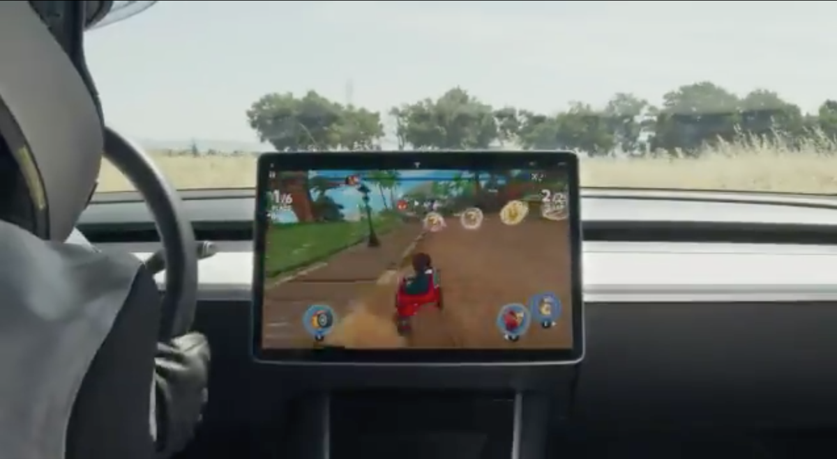 Tesla Arcade: how to use the Model 3’s steering wheel to play games ...