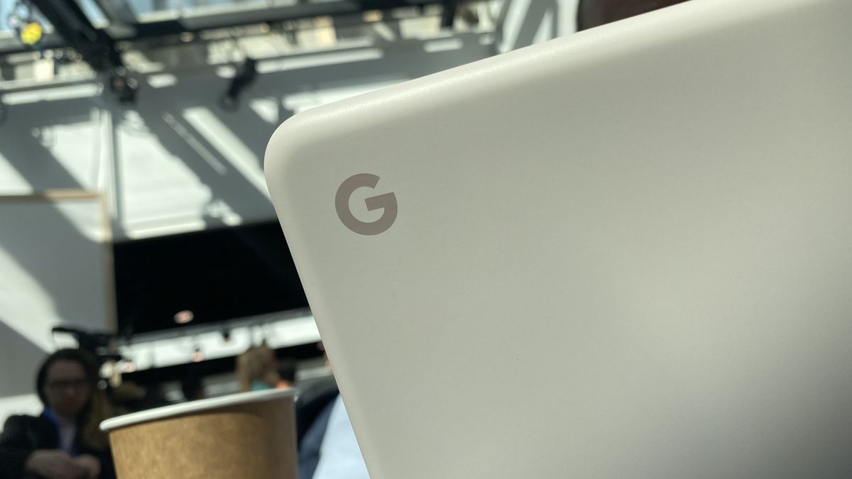 Pixelbook Go vs MacBook Air: Which One Should You Buy? | Tom's Guide