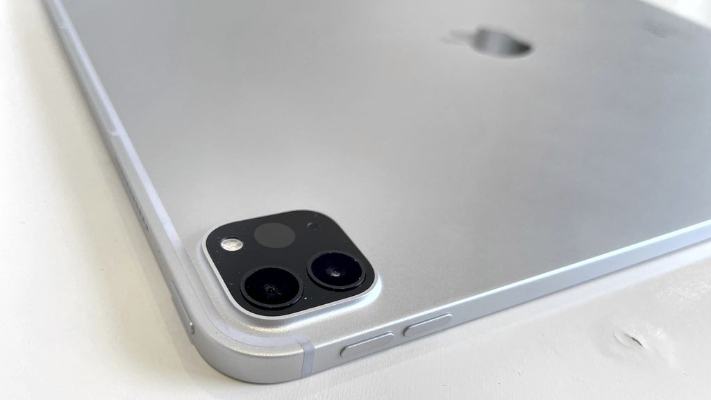 Apple iPad Pro 12.9-inch M1 review | Digital Camera World