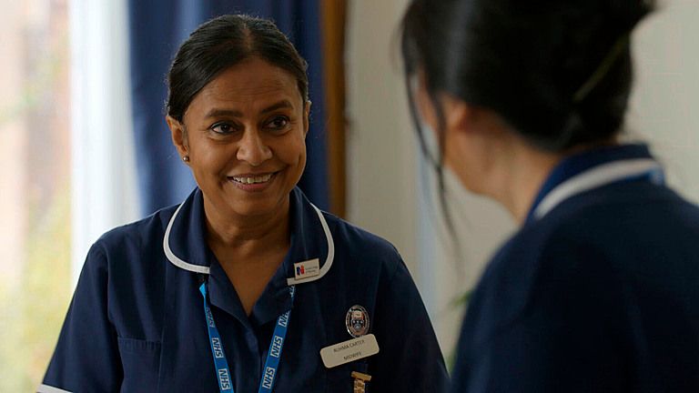 Doctors spoilers: Scarlett Kiernan has love trouble! | What to Watch