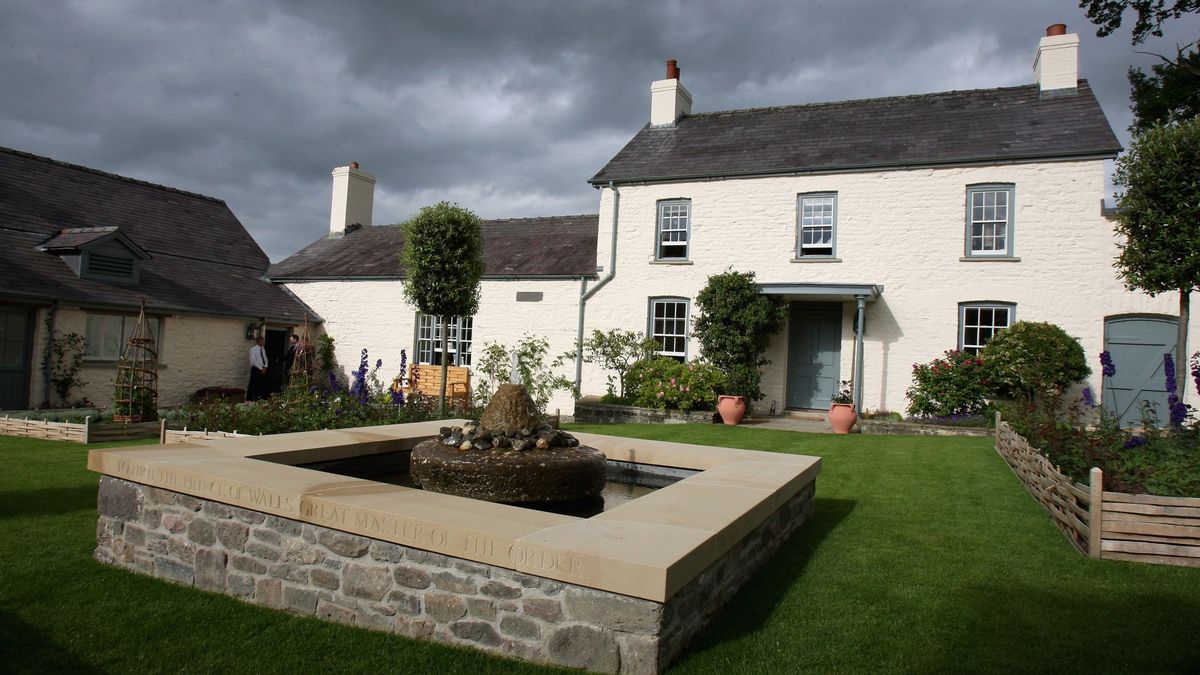 The New Prince and Princess of Wales Just Inherited a Secret Estate in ...