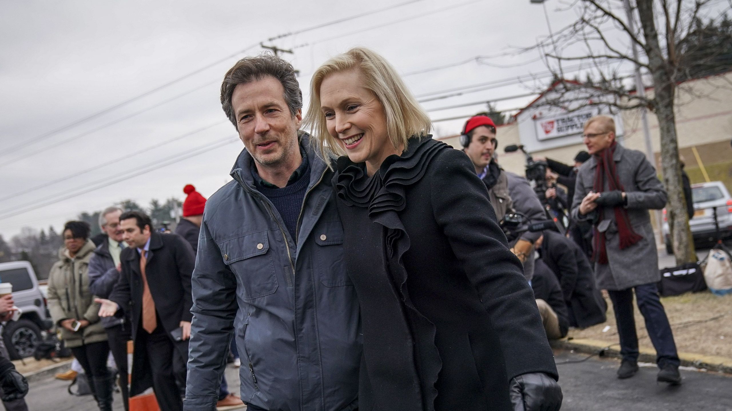Who Is Kirsten Gillibrand's Husband, John Gillibrand? He's a British ...