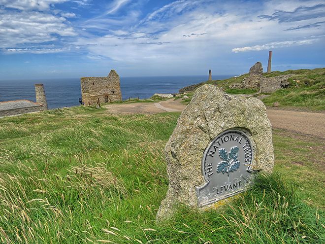 Poldark filming locations: where to find gorgeous views in Cornwall ...