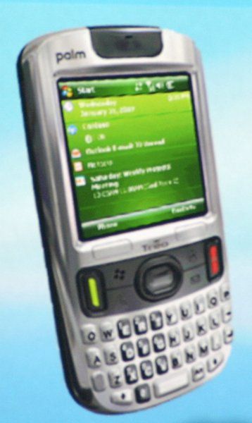 More Treo 800w Details Surface? | Windows Central