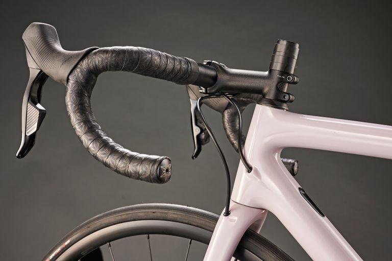 How to combat neck pain caused by cycling | Cycling Weekly