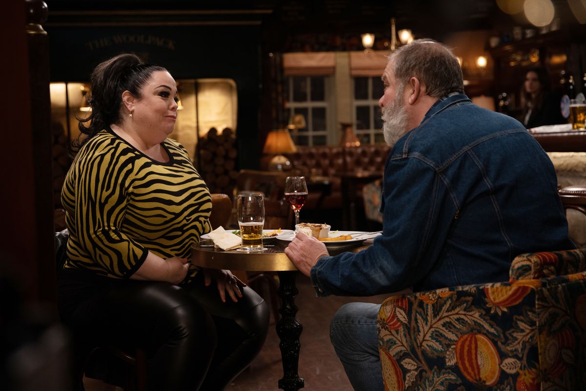 Unhappy Emmerdale fans spot shock romance for two residents | What to Watch