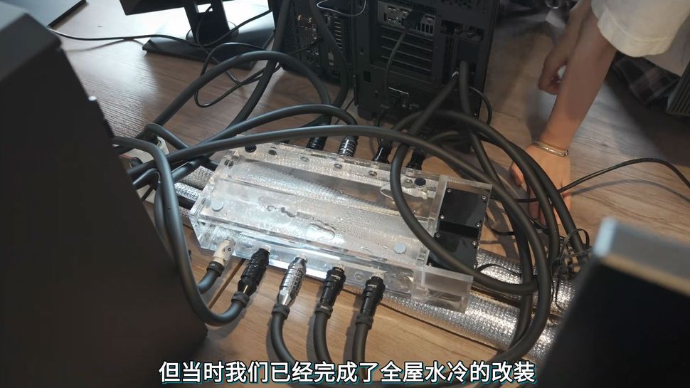 RTX 4090 liquid cooled with 12,000 BTU air conditioner, RTX 5090 up ...