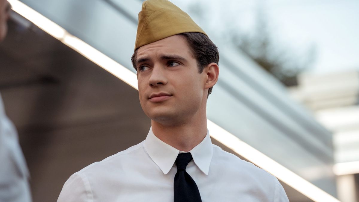 Who is David Corenswet? Meet the new Superman replacing Henry Cavill ...
