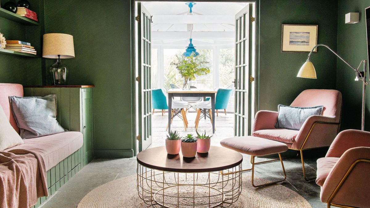 How to insulate a cold wall from the inside | Ideal Home