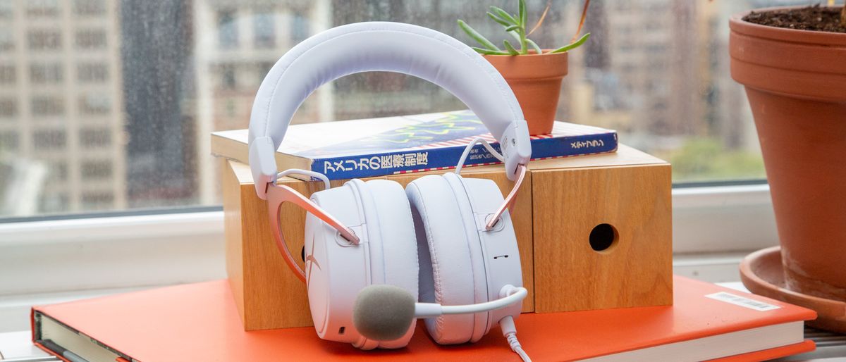 HyperX Cloud Mix Rose Gold Edition Gaming Headset Review: Bluetooth's ...