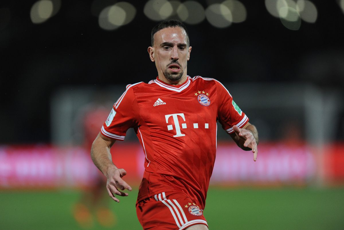 Ribery out for at least a week after surgery | FourFourTwo