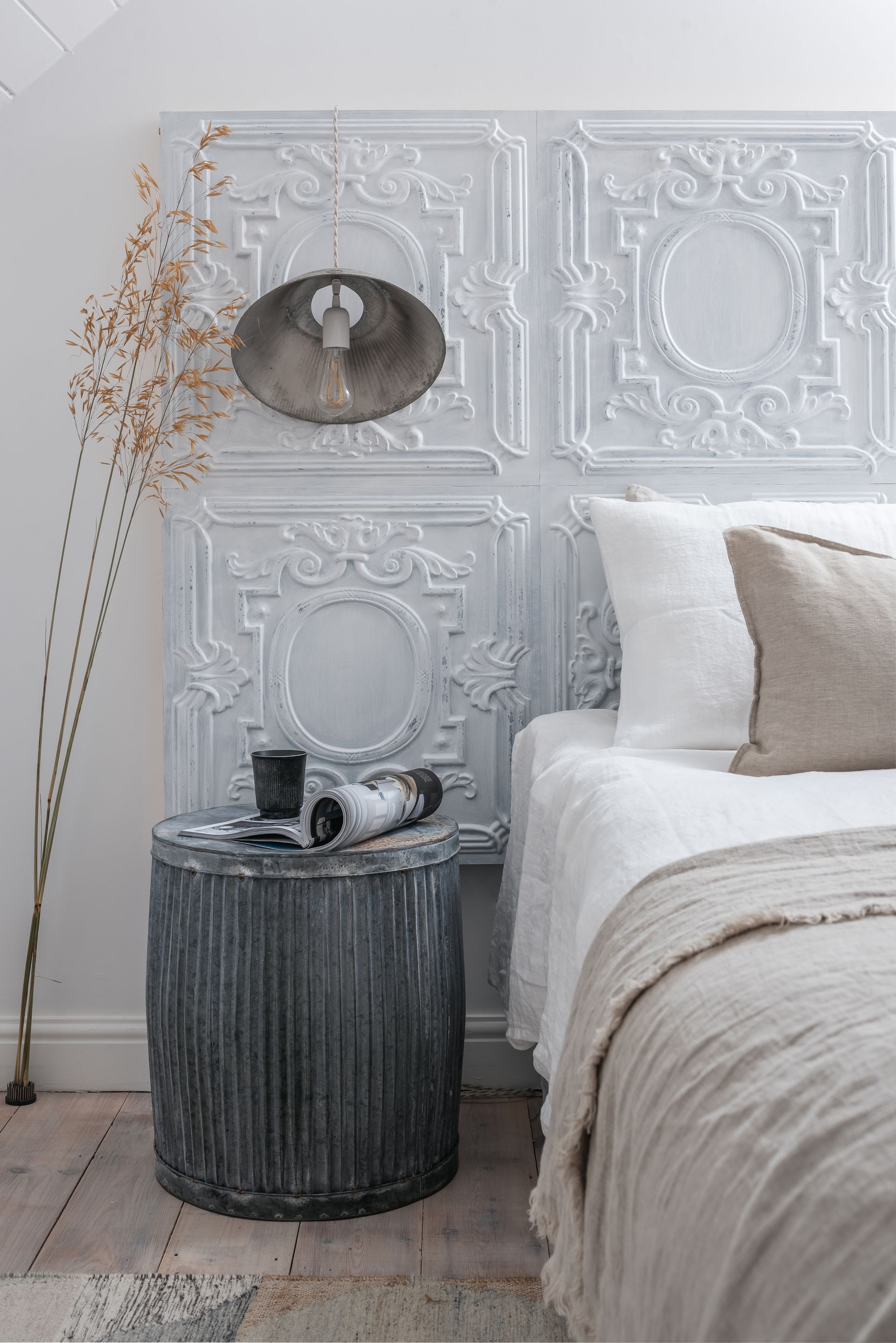 A modern rustic Cornish cottage that's a neutral lovers dream | Livingetc