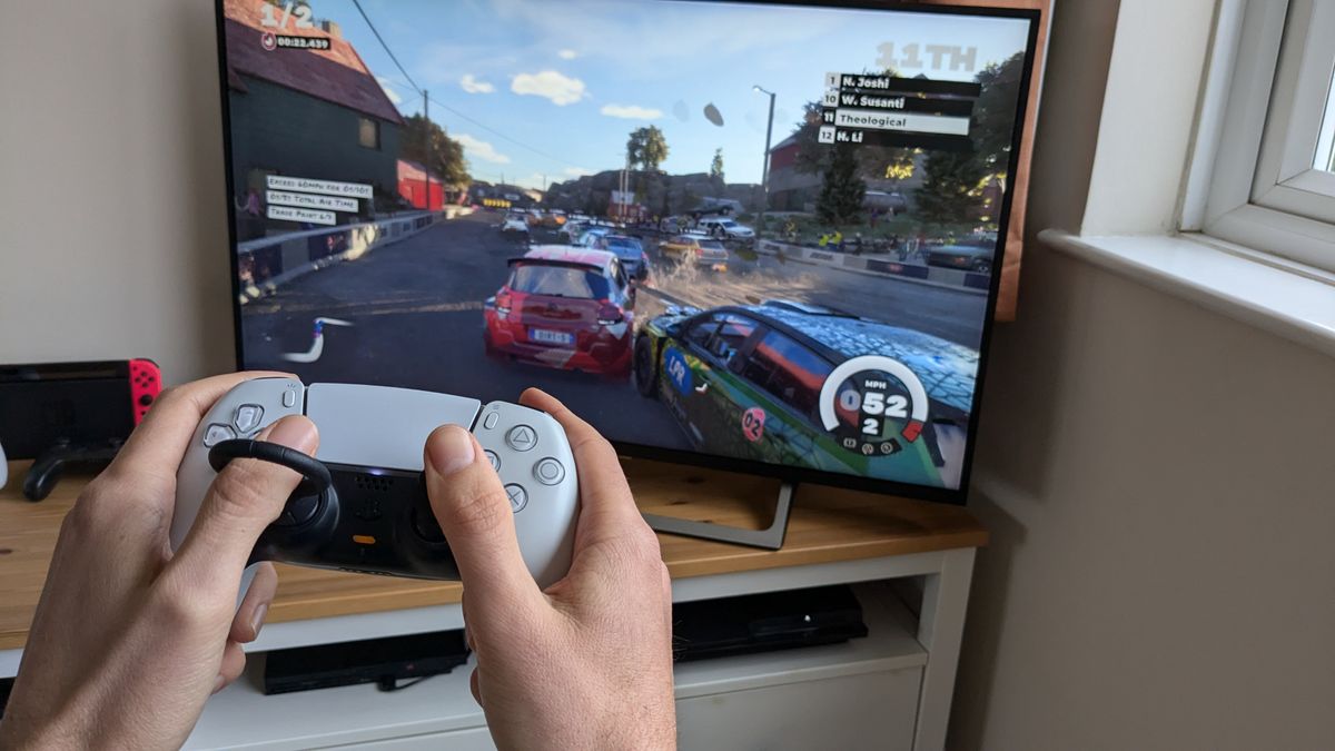 Salute for the Thumb Soldiers, versatile thumbstick add-ons that offer ...