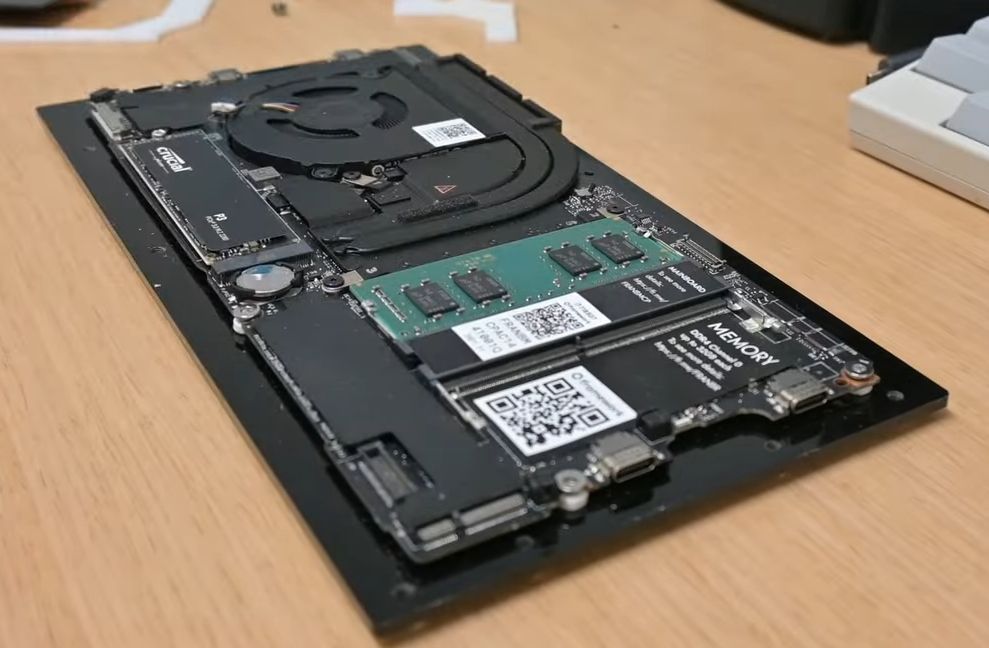 Framework Mainboard Powers Retro Style Gaming Console | Tom's Hardware