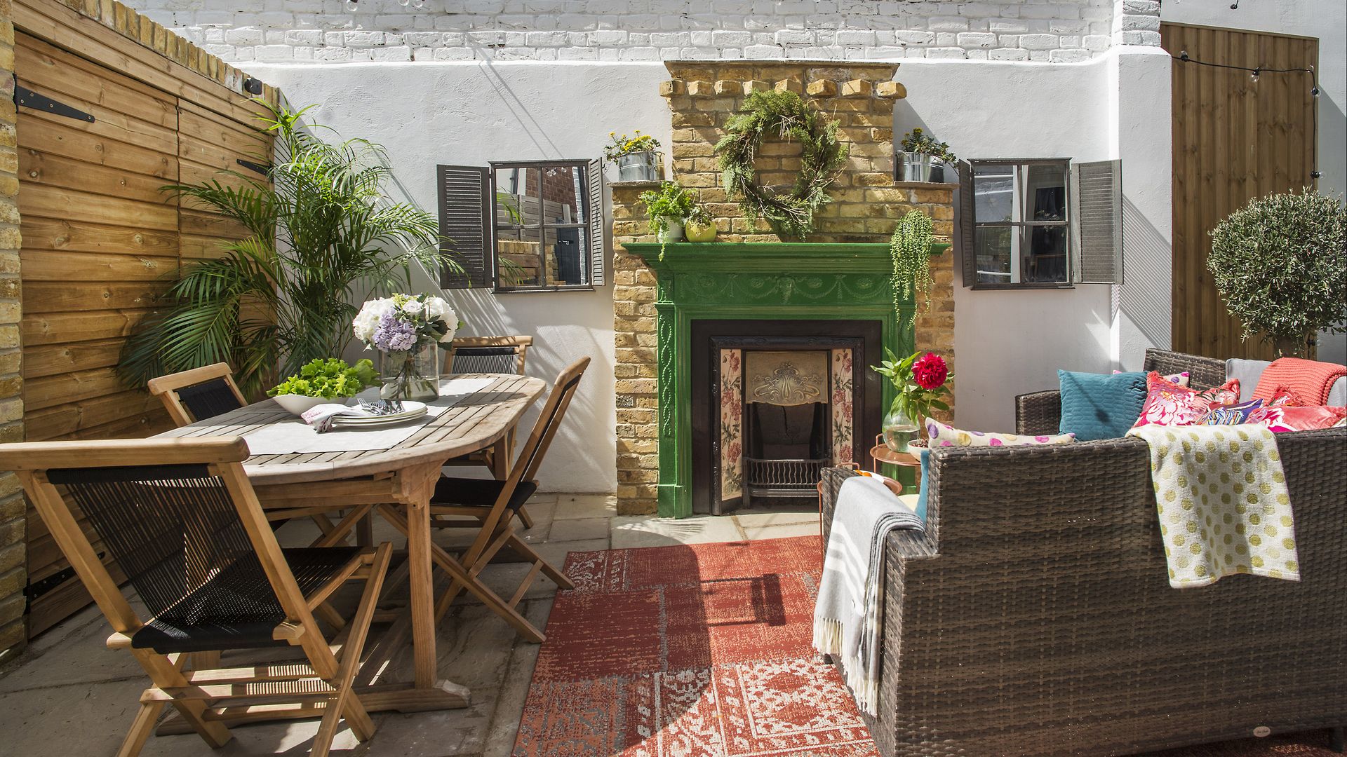 Garden makeover: small plot transformed using smart storage and design ...