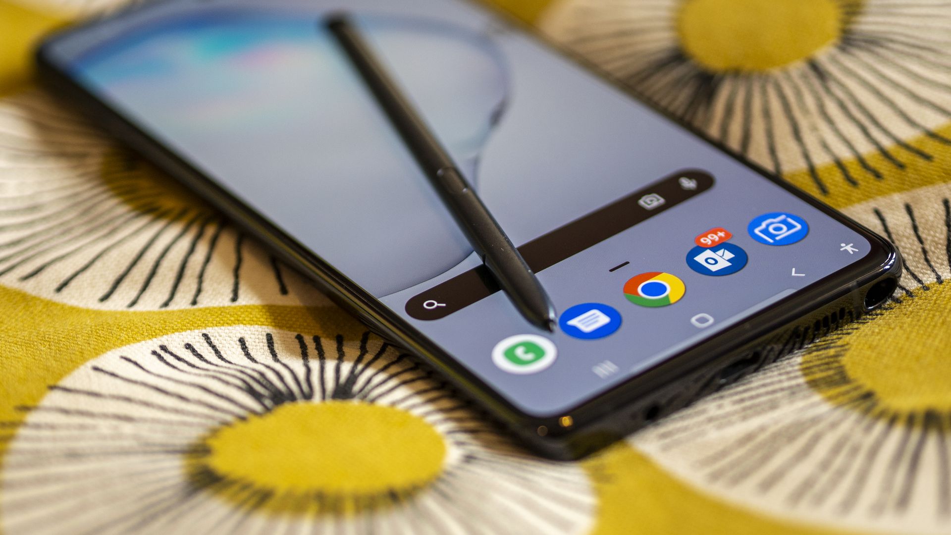 Samsung Galaxy Note 10 Lite Gets A Permanent Price Cut In India Techradar