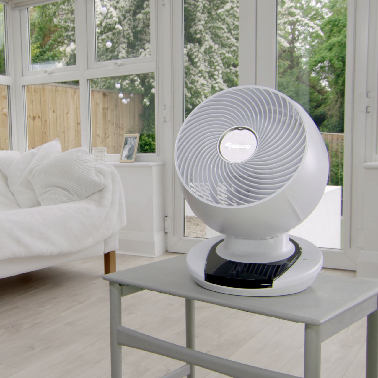 Tower fan vs pedestal fan: which is the better choice? | Ideal Home