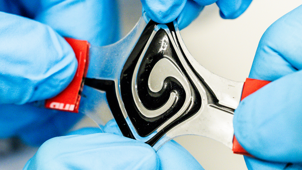 Breakthrough stretchy battery moves like toothpaste and could power ...