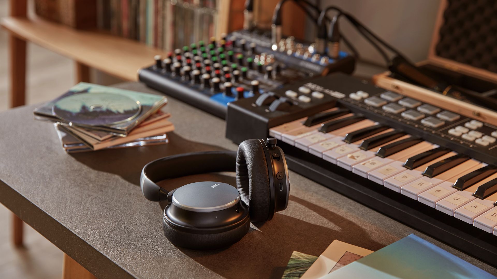 AKG Y600NC review | T3