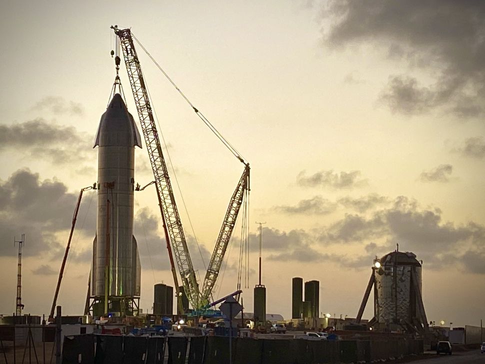 SpaceX stacks Starship SN8 prototype ahead of epic test flight | Space SpaceX stacks Starship SN8 prototype ahead of epic test flight | Space